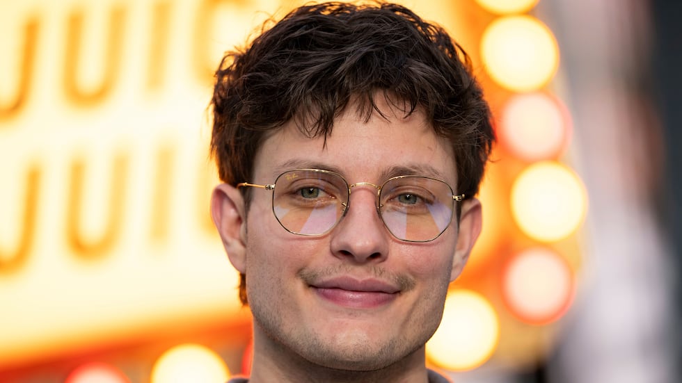Matt Rife announces 2025 stops for Stay Golden Tour Matt Rife announces 2025 stops for Stay Golden Tour