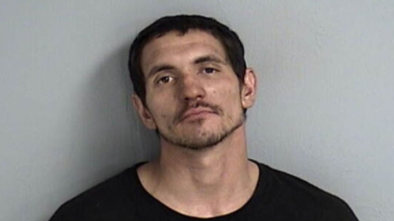 Couple arrested after child found on roof of Gilmer County home Couple arrested after child found on roof of Gilmer County home